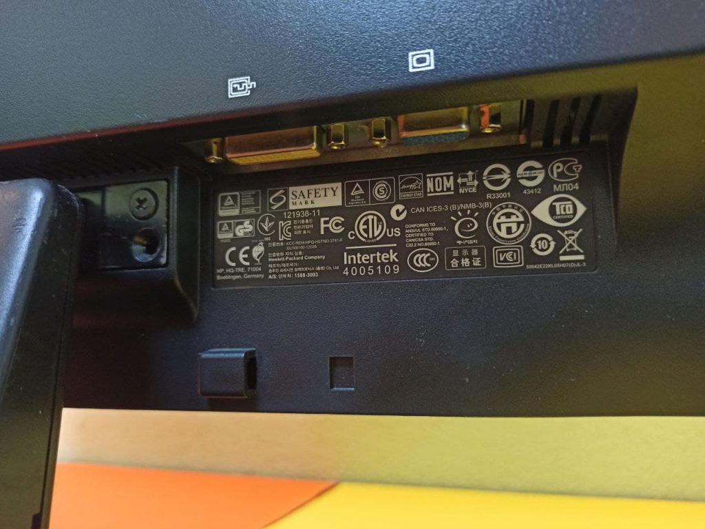 مانیتور استوک 22 اینچ LED اچ پی HP P221 استوک - آقای استوک